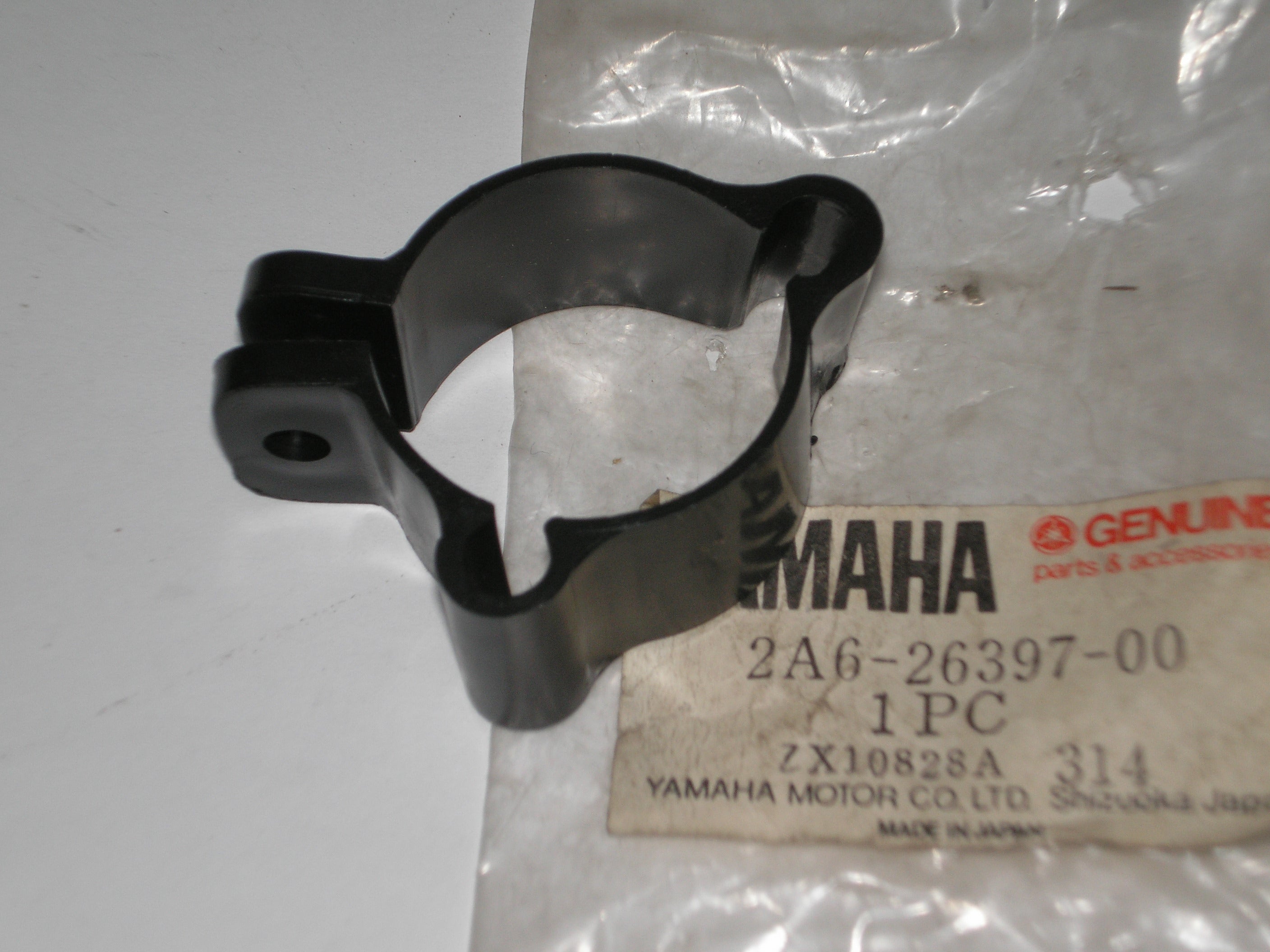 YAMAHA DT125 DT175 RT180 DT125MX Cable Guide Clamp 2A6-26397-00 – Pro ...