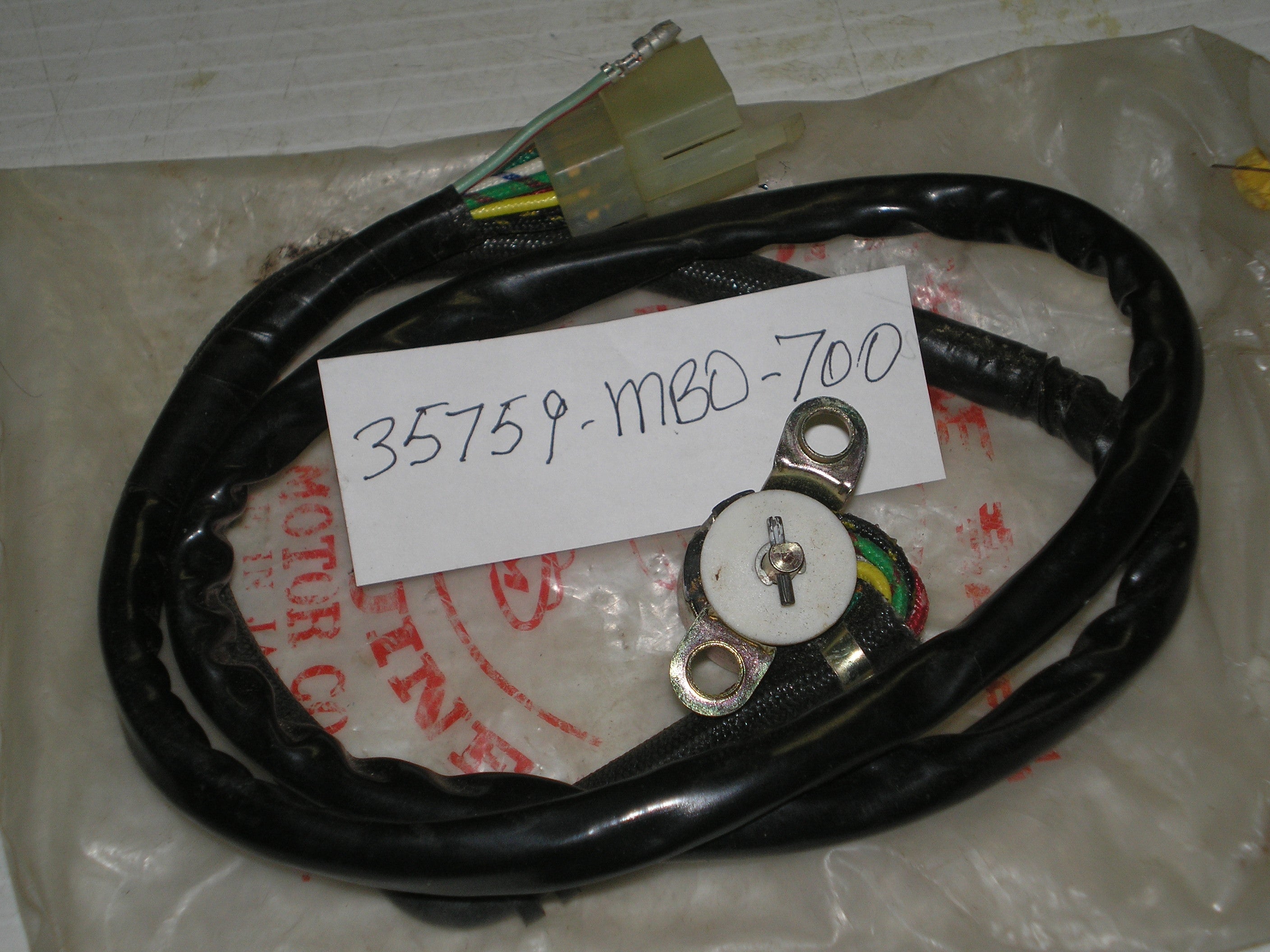 HONDA VF700 S 1983-1985 Switch Assembly 35759-MB0-700 – Pro-Formance Cycle