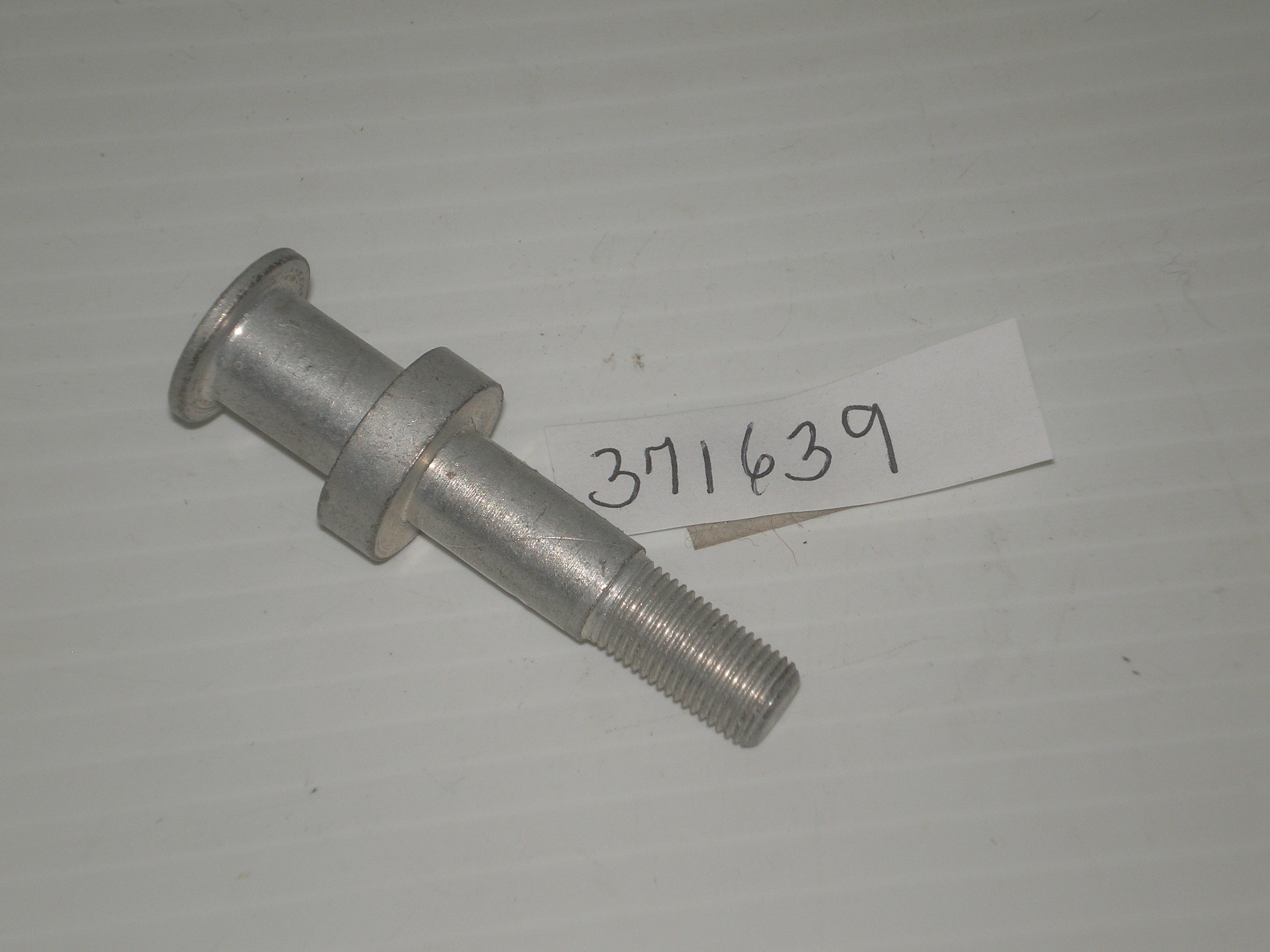 TRIUMPH T100 500 / T120 650 Rear Brake Fulcrum Pivot 371639 / 37-1639 ...