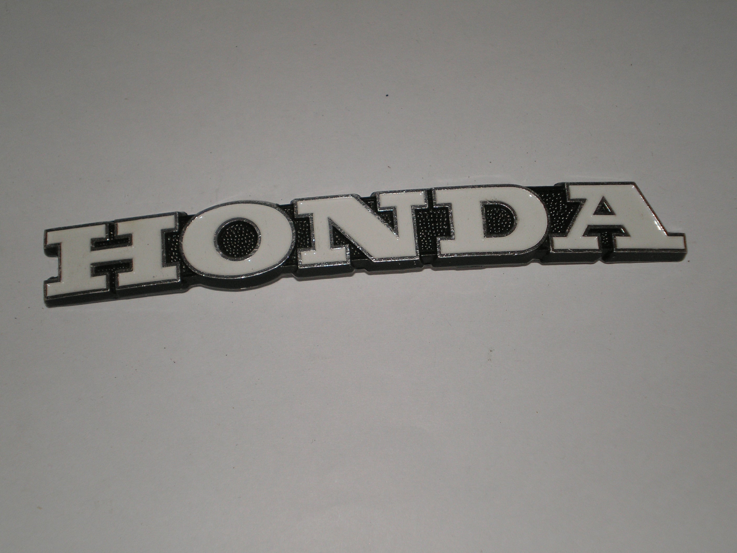 HONDA CB350 K3 R/H FUEL TANK EMBLEM 87121-317-670 – Pro-Formance Cycle