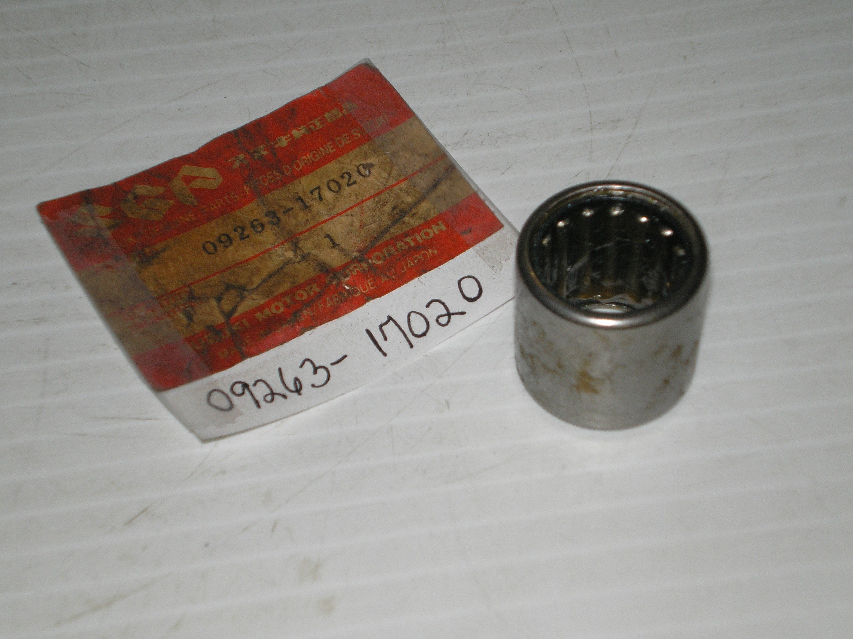 SUZUKI GR GS GSX GV LT RM SP Swing Arm & Shock Absorber Roller Bearing ...